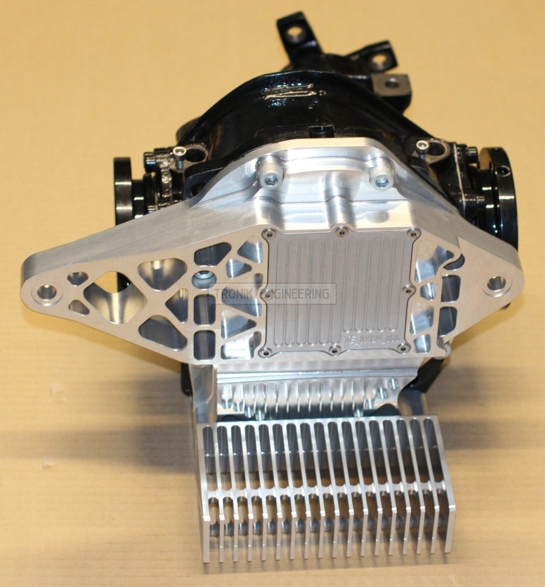 Quaife lock diffs on Mercedes Benz W124 E60 AMG. Part 3