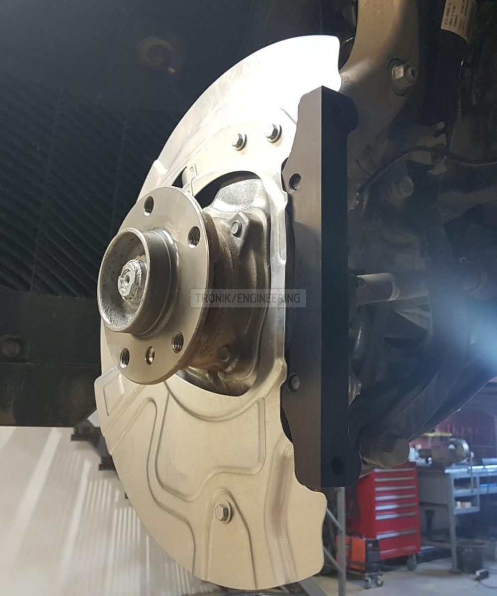 Brake system set installation BMW X5 F15 in blue