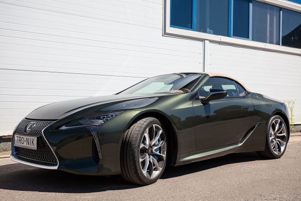 Carbon-ceramic brakes Lexus LC500 from TRO-NIK.